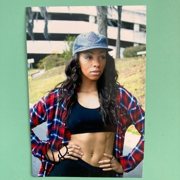 Autograph | Other | Christiani Pitts Signed 4x6 Photo Color Broadway ...